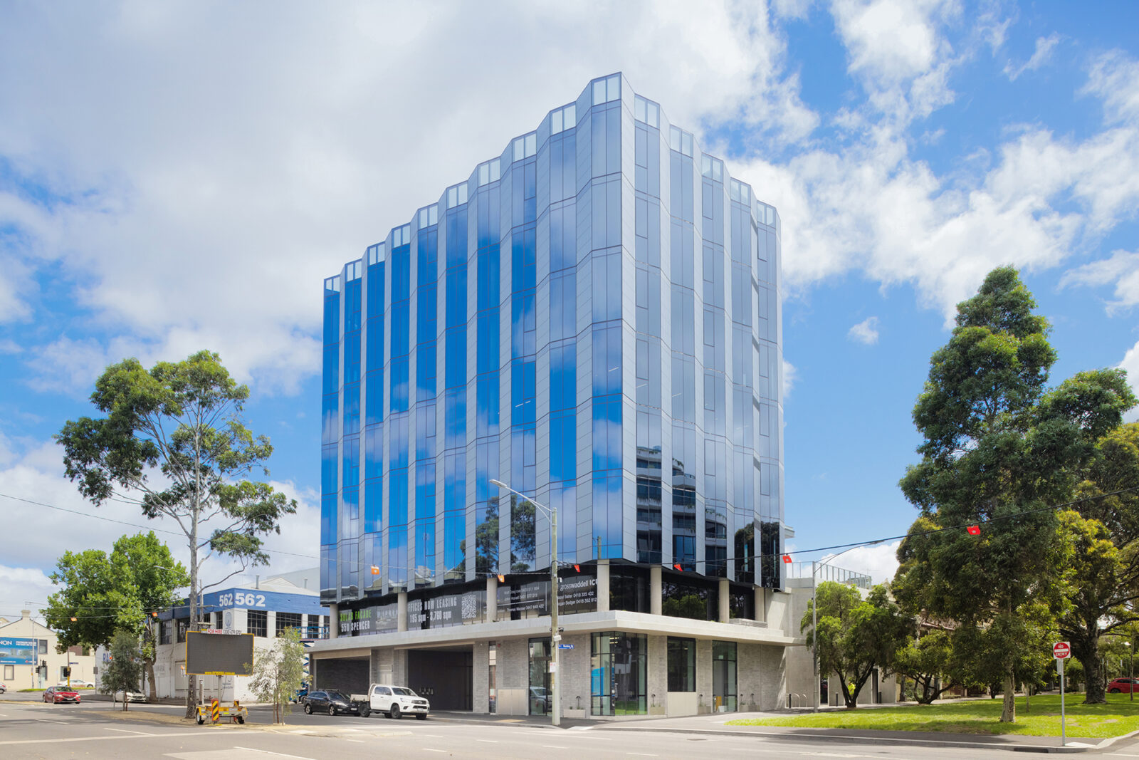 Aurora - Crema Constructions